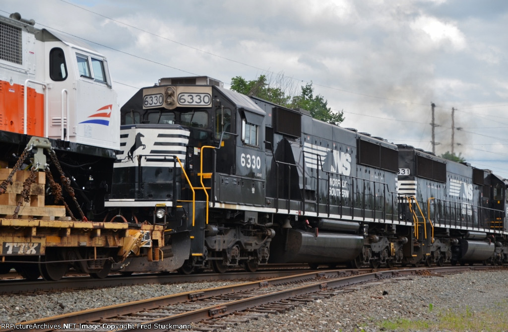 NS 6330 & 6331 are a matched set.